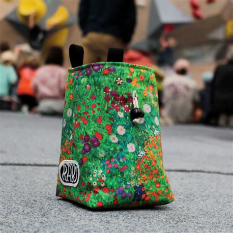 Sac De Craie Pour Lescalade Et Le Bloc Fait Main à Partir De Matériaux Recyclés Et Recyclés