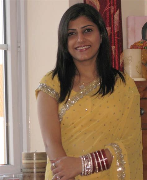 Umbalarasi Desi Sexy Wow Girls