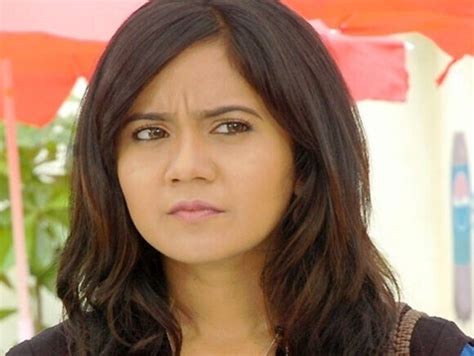 सपने सुहाने लड़कपन के की गुंजन की 8 लेटेस्ट तस्वीरें कहलाती हैं टीवी की प्रीति जिंटा