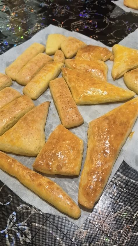 【成功复刻老式软饼干！普通面粉，无需黄油，做法简单到哭图片】窝窝滴麻麻 下厨房