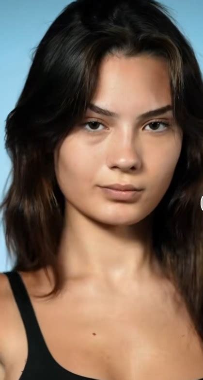 Petek Alemdar Makyajs Zken De G Zel Mi Kizlarsoruyor