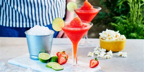 10 Of The Best Beach Cocktails For Sunny Days