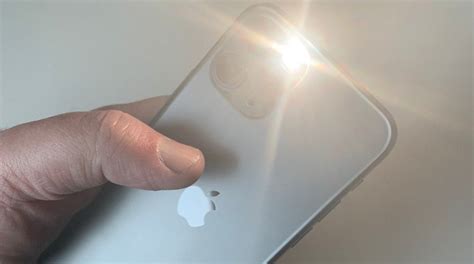 How To Adjust The Flashlight In IOS