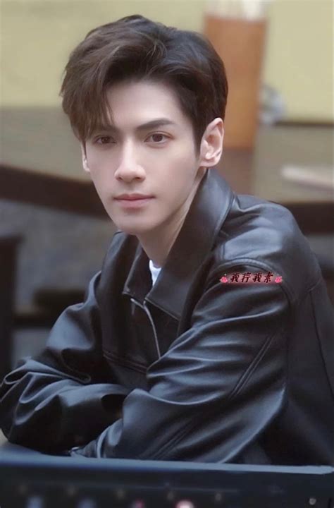 Pin On Leo Luoa Actors Singer Leo