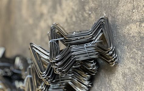 บริษัท บีบีที สตีล จำกัด ผู้ผลิตและจำหน่ายเหล็กโครงท่อระบายน้ำ ลวดม้วน เหล็กปลอกเสา ปลอกคาน ปลอก