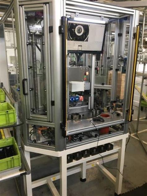 Machine Assemblage Spéciale Fabricant Machine Automatique Industrielle