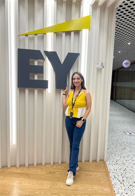 Parth Bhosale On Linkedin Hi All 𝙒𝙚 𝙖𝙧𝙚 𝙝𝙖𝙫𝙞𝙣𝙜 𝙫𝙖𝙘𝙖𝙣𝙘𝙮 𝙛𝙤𝙧 𝙈𝙪𝙡𝙩𝙞𝙥𝙡𝙚