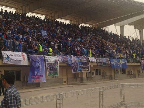 فحاشی هواداران صنعت نفت به نماینده سازمان لیگ ظرفیت ورزشگاه تکمیل شد