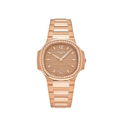 Patek Philippe Nautilus 71181200r 010 Ladies Rose Gold Wrist