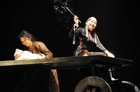 Та бүхэнд үе үеийн Кино Урлагийн Дээд Сургууль КУДС