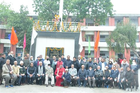 Sh L N Hindu College