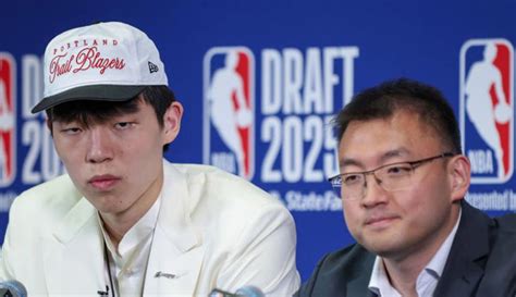 父母现场见证！杨瀚森回应当选第16号秀：超出我最疯狂想象