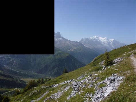 Ruby Rmagick Transparency Not Working When Compositing One Image Over