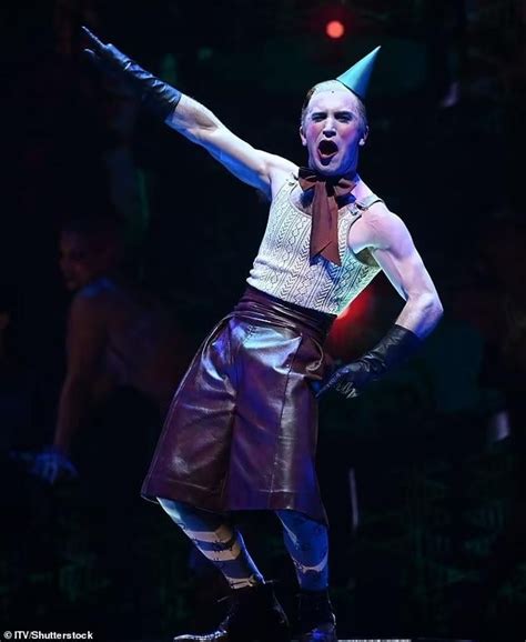 Cabaret Emcee Emcee Squared Joel Grey And Eddie Redmayne On Cabaret