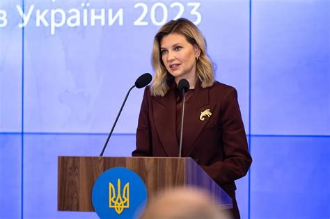 День народження Олени Зеленської як виглядають найкращі образи першої