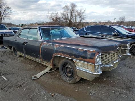 Repairable Salvage And Wrecked Cadillac Car Auctions A Better Bid®