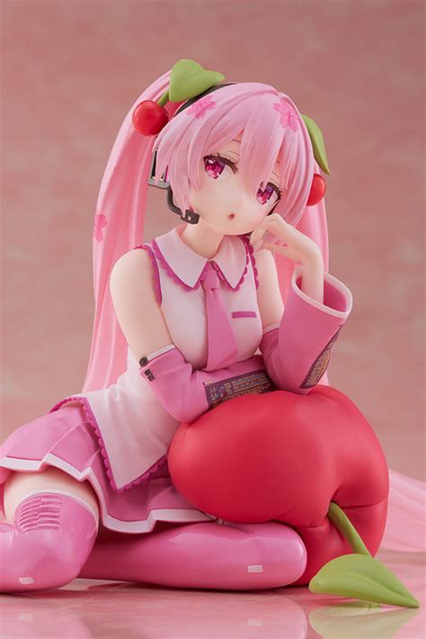 Hatsune Miku Sakura Miku Desktop Cute Prize Figure Cherry Cushion