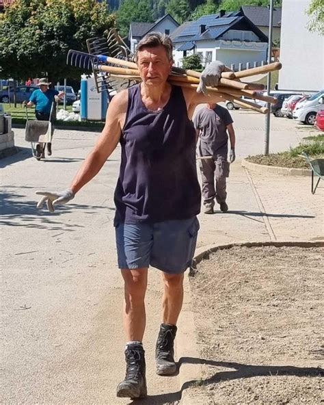 Borut Pahor še Vedno Ni Obupal Točnoto