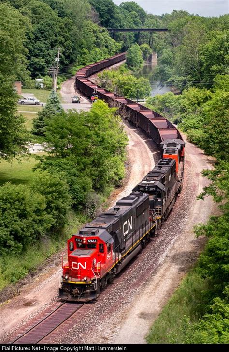 Cn 5422 Canadian National Railway Emd Sd70 At Conneaut Ohio By Matt