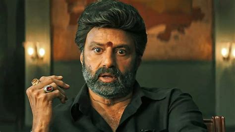 Actresses About Balakrishna ரூமுக்கு வந்துட்டு போனு சொன்னார்