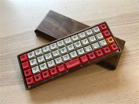 Pin By Katherine Sawyer On Computerama Diy Mechanical Keyboard Computer Gadgets Keyboards