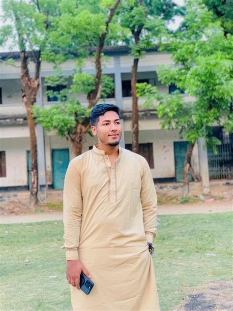 Md Humayun Farid