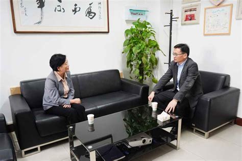 校长张新亮看望学校老领导和院士专家 西安电子科技大学新闻网