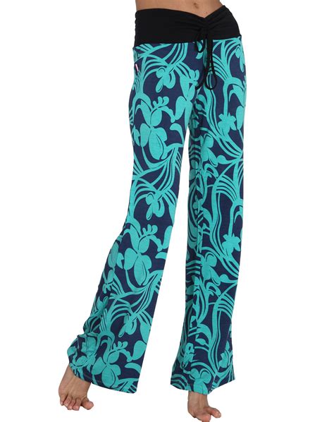 绿裤子图片绿衣服图片款式图大山谷图库