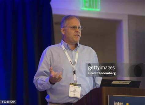 146 Tom Hoff Photos And High Res Pictures Getty Images