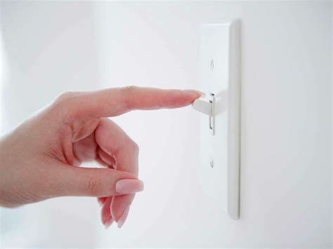 How To Wire Two Switches Using The Same Power Source