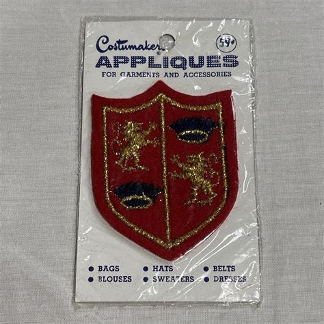 Vintage Costumaker Shield Patch Red Gold Felt Applique Nos 275 Sealed
