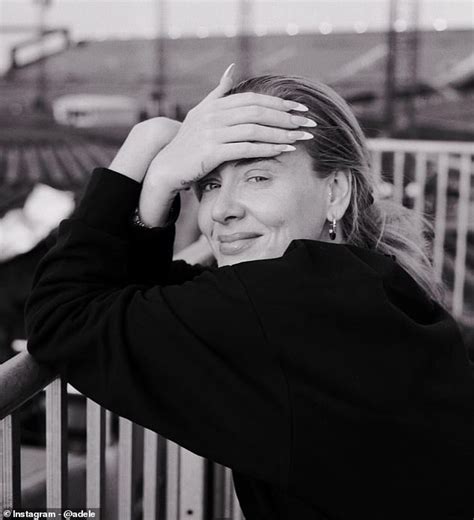 Adele Looks Sensational As She Wows In Midnight Blue Dress For Her