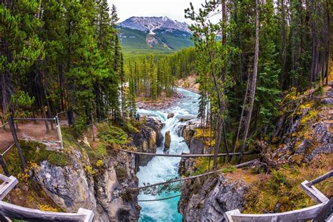 Canadian National Parks Life In Canada