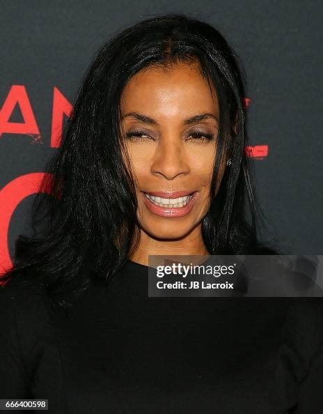Khandi Alexander Attends Abcs Scandal 100th Episode Celebration On