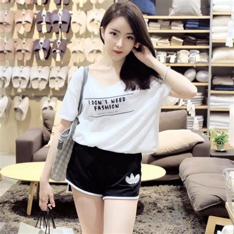 Tan chảy với vẻ xinh đẹp của hotgirl Thái Lan