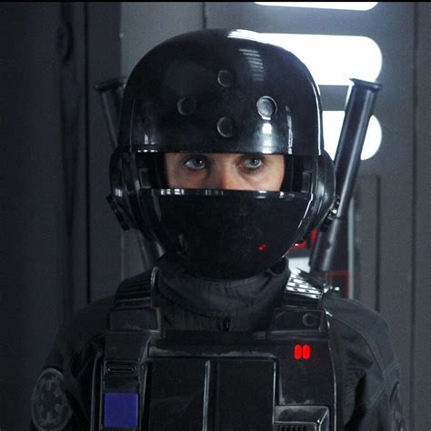 Pin By Zamir Abdulin On Jyn Erso Star Wars Pictures Star Wars