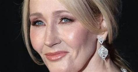 Jk롤링 논쟁 해리포터도 비판한 한마디 여성은 여성이라 써야