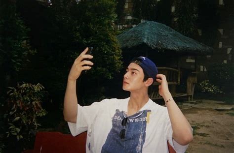 Cha Eun Woo Amazes Netizens Once Again With His Flawless Bare Face