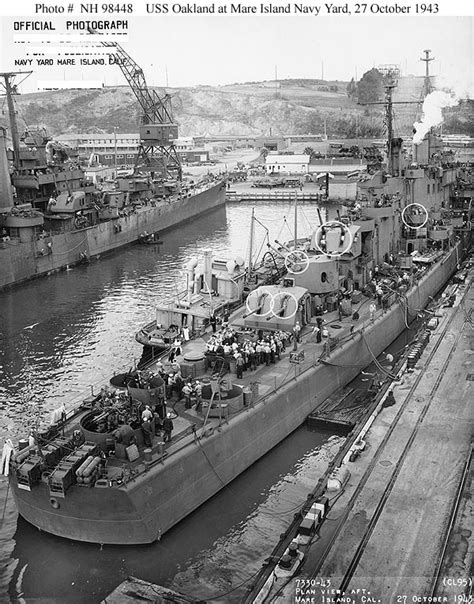 Usn Ships Uss Oakland Cl 95 Later Claa 95