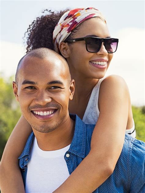150 Funny Online Dating Profile Headline Examples Sarah Scoop