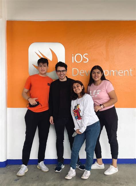 Swift Swiftui Appdevelopment Learningdesigncenter Michelle Ayala