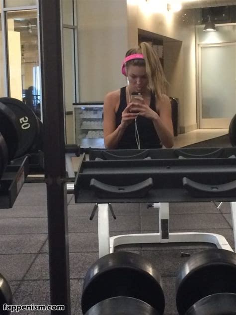 Lili Simmons Hot Sexy Nude Leaked The Fappening Pictures Fappenism