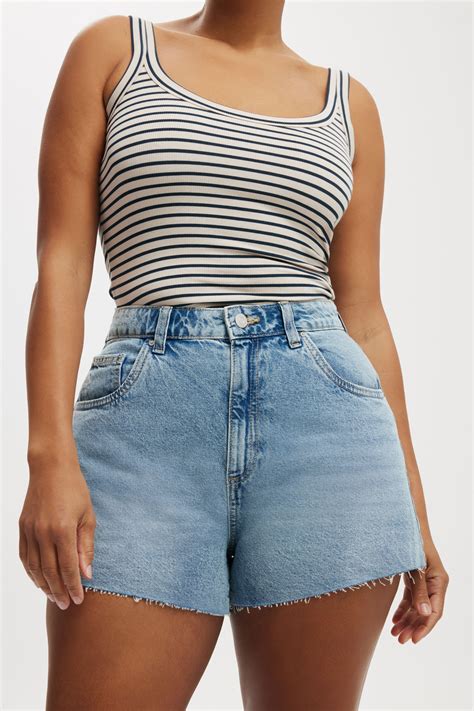 Curvy High Mom Denim Short