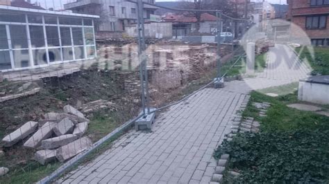 Пълен абсурд Nova Bg