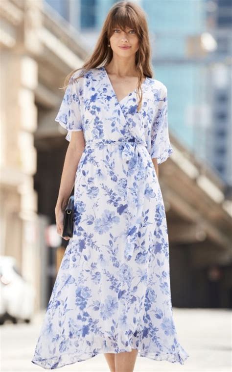 Experience Effortless Sophistication With Liz Jordan Meet Australias
