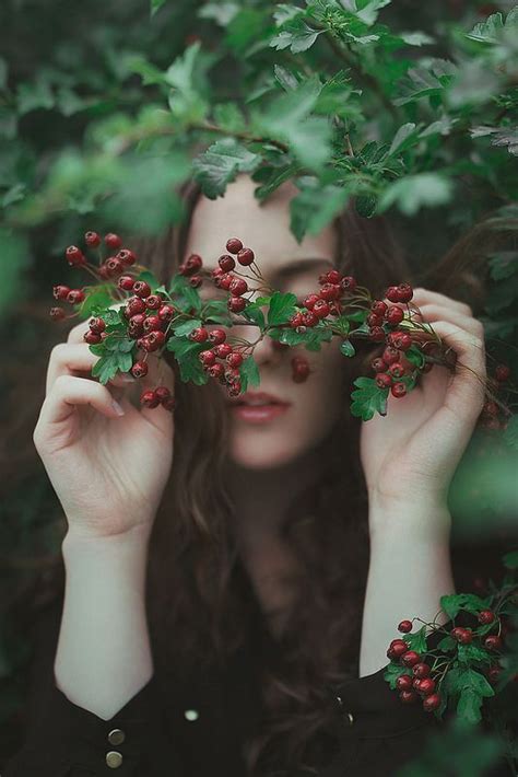 ژست عکس تک نفره دخترانه جدید و خاص مناسب برای ایده گرفتن مینویسم