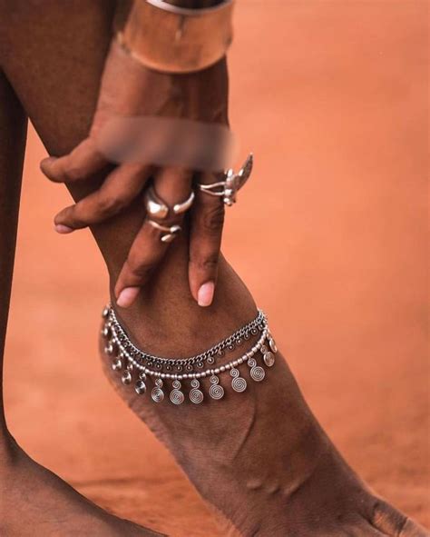 ۱۰ مدل پابند زنانه طلا و نگین دار پابند دخترانه فانتزی و ظریف