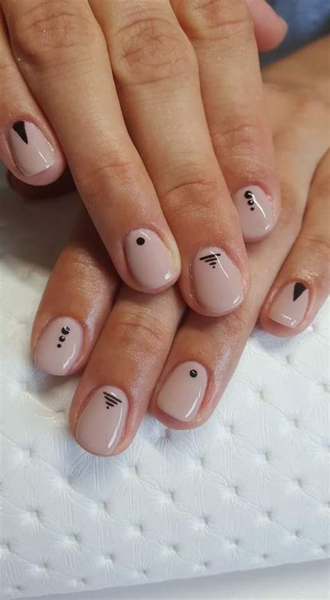 Képtalálat A Következőre „minimal Nail” Minimalist Nail Art Special