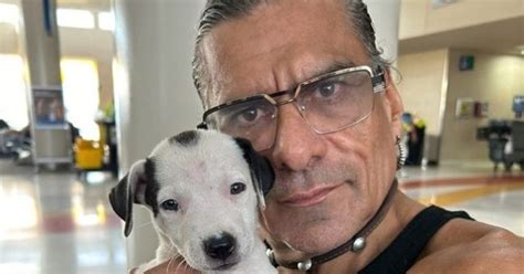 美배우 동성애 혐오 범죄 희생양 됐나 동성 배우자 지키고 총격 사망 충격 [할리웃통신]