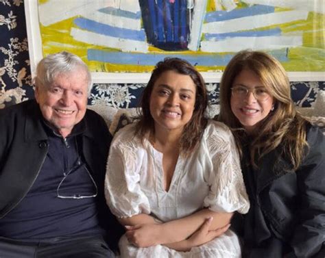 Boni e Bela Gil visitam Preta Gil nos EUA em meio a tratamento da ...